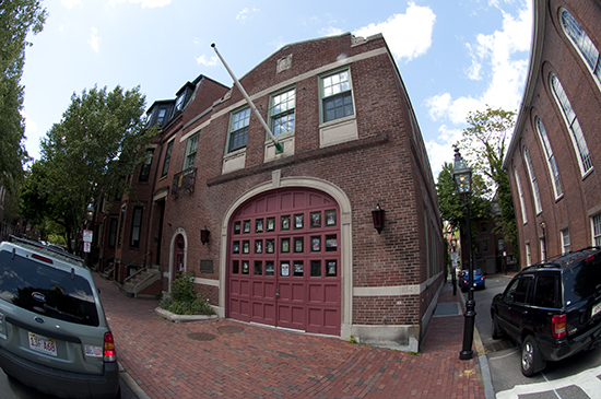 www.RealWorldHouses.com - Boston Firehouse Front
